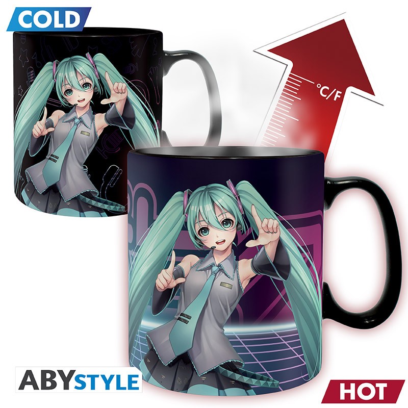 Hatsune Miku – FYE